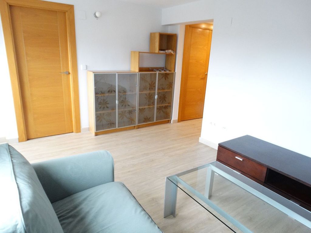 Piso de alquiler de temporada en Simancas, Madrid · 110344679 - yaencontre