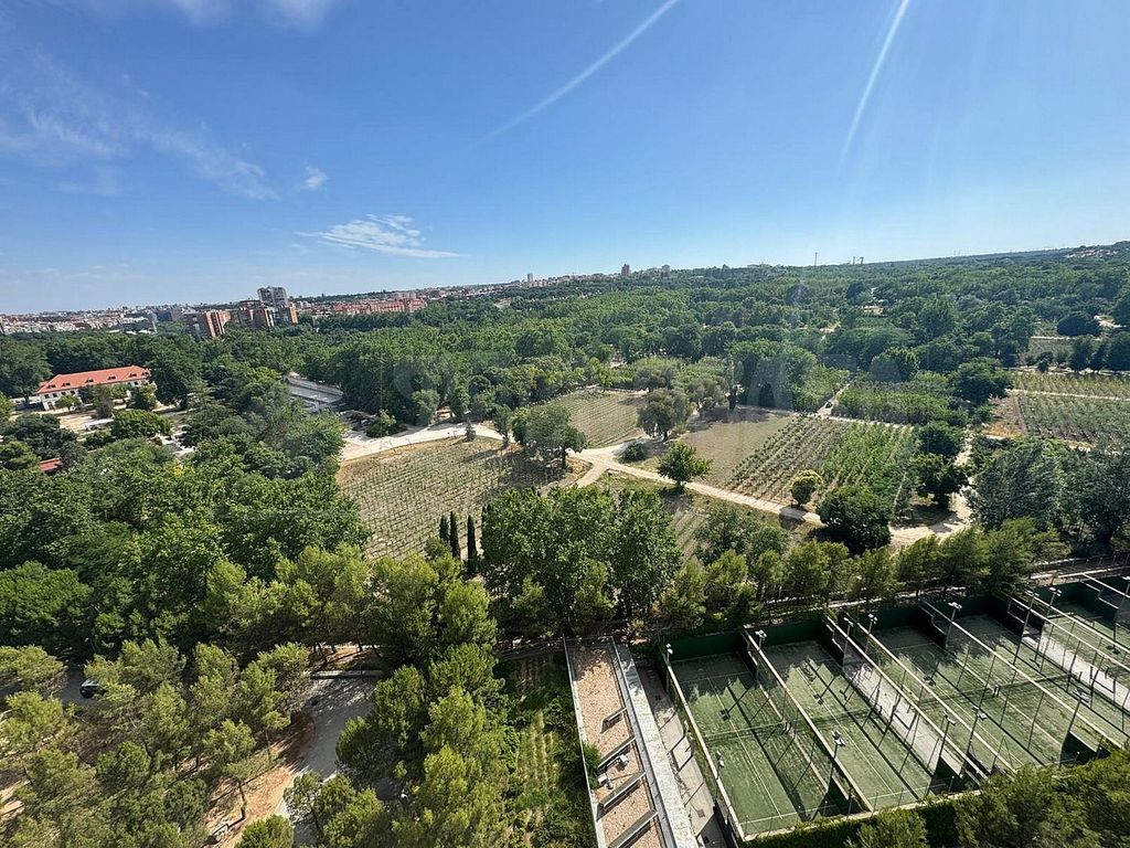 Piso en venta en Casa de Campo, Madrid · 110195863 - yaencontre