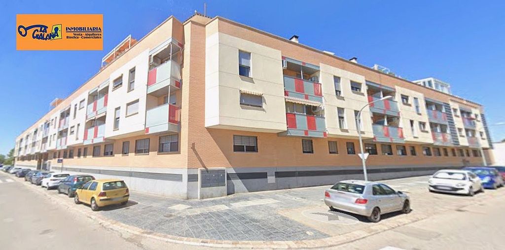 Piso en Valdepeñas · 109936381 - yaencontre