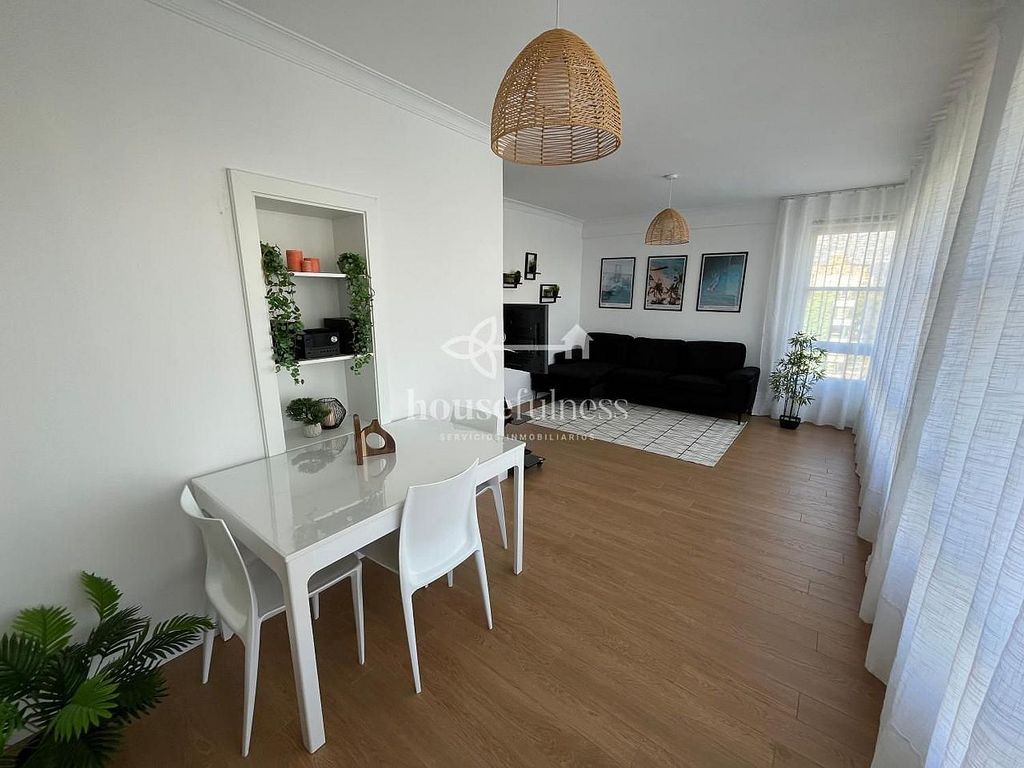 Piso en alquiler de temporada en Caranza, Ferrol · 109701898 - yaencontre