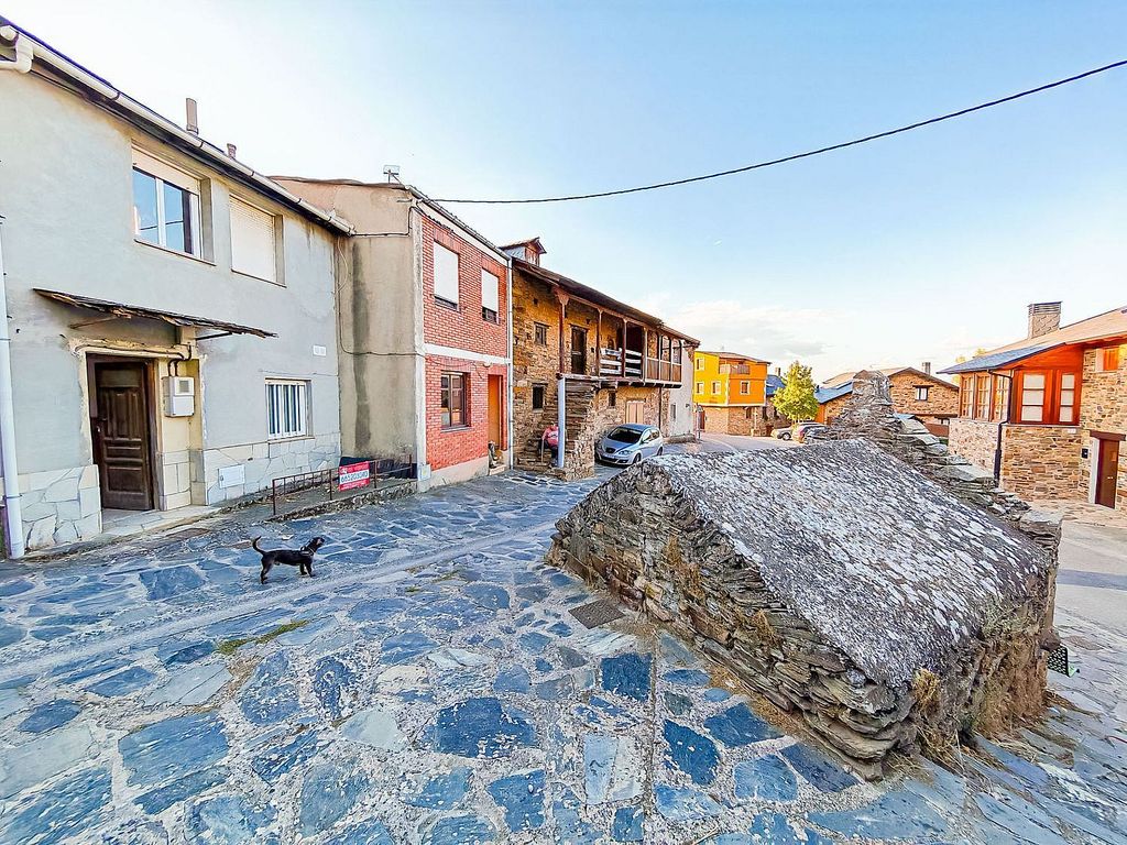 Venta de chalet en Área Rural Sur, Ponferrada · 110196795 - yaencontre