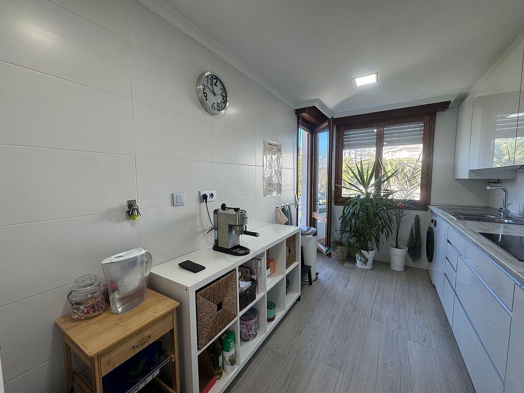 Venta de piso en calle Menéndez Pelayo, Colindres - yaencontre