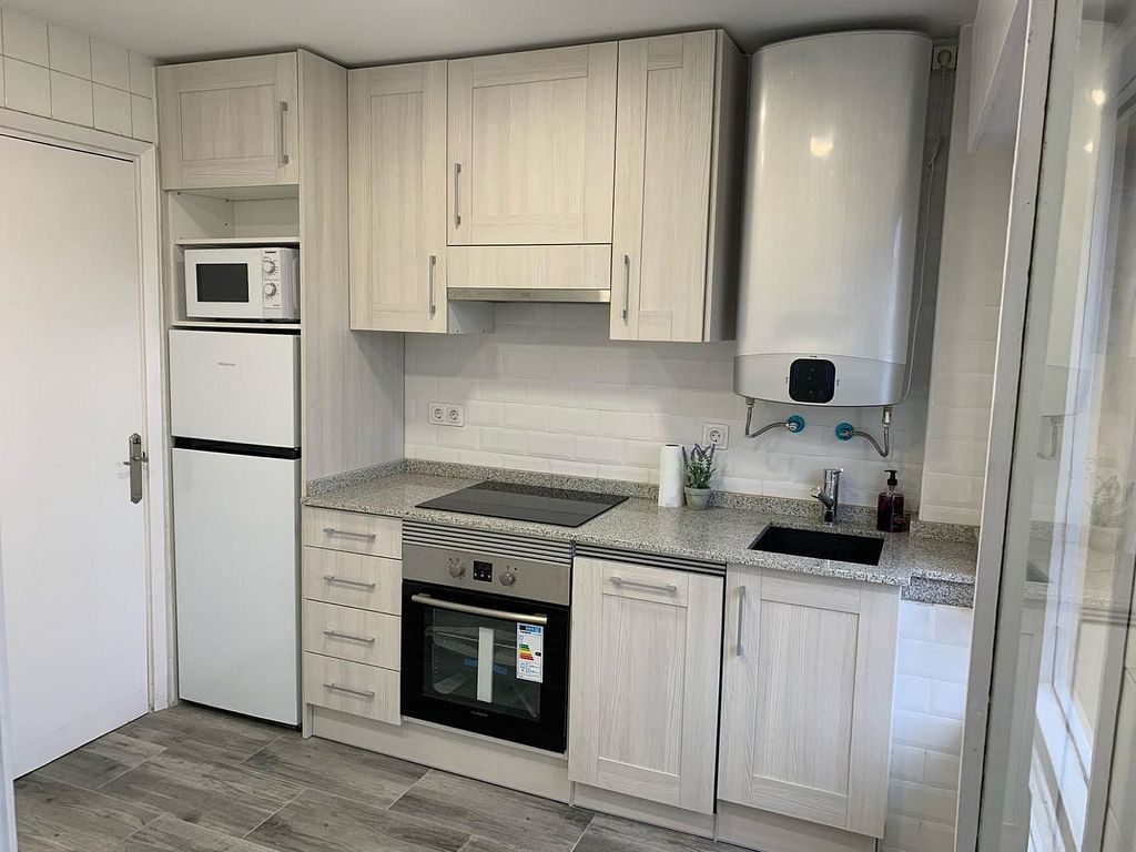 Piso de alquiler de temporada en Corvera de Asturias · 104527530 ...