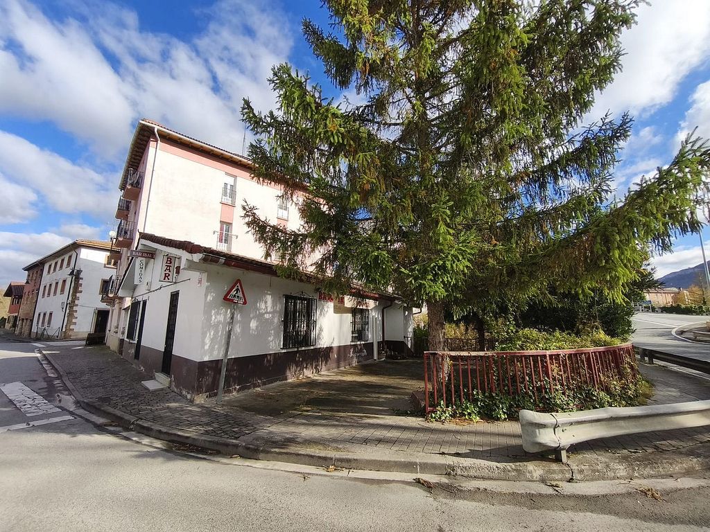 Venta de local en calle Estación, Altsasu/Alsasua - yaencontre