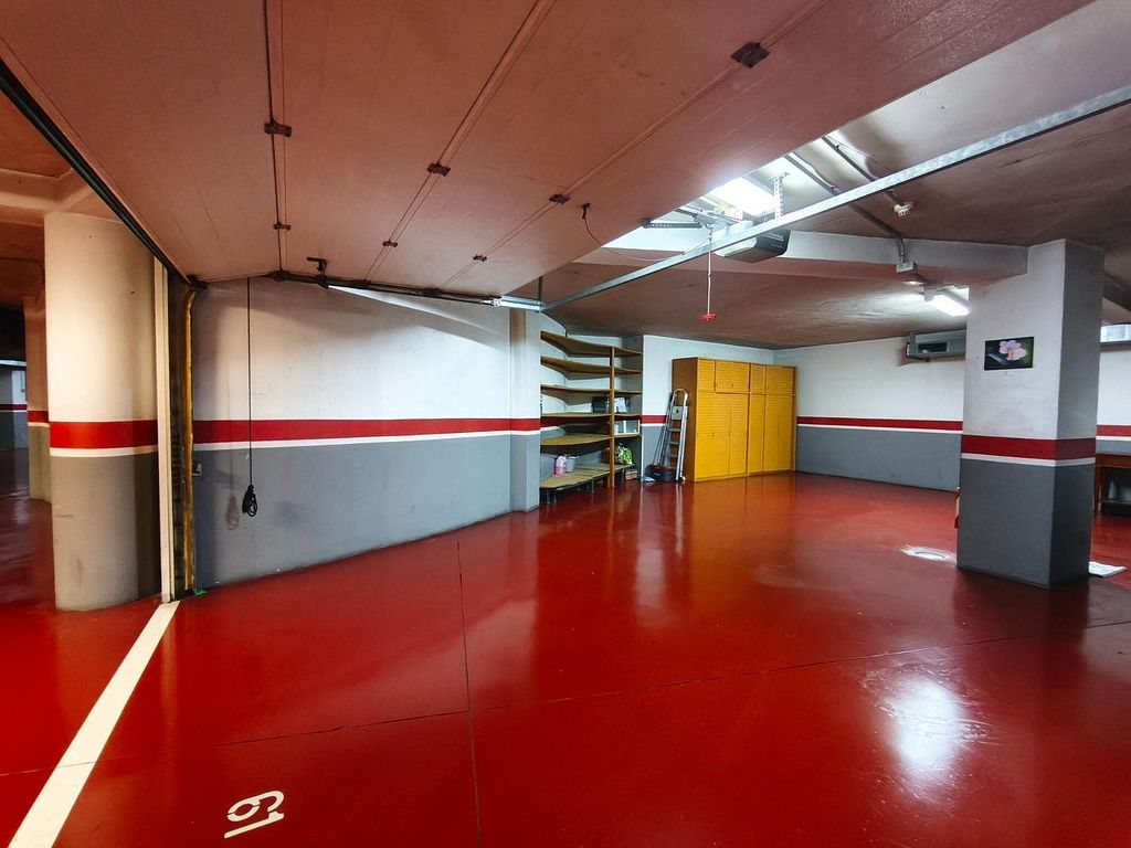 Garaje de alquiler en Mercat - La Missió - Plaça dels Patins, Palma de ...