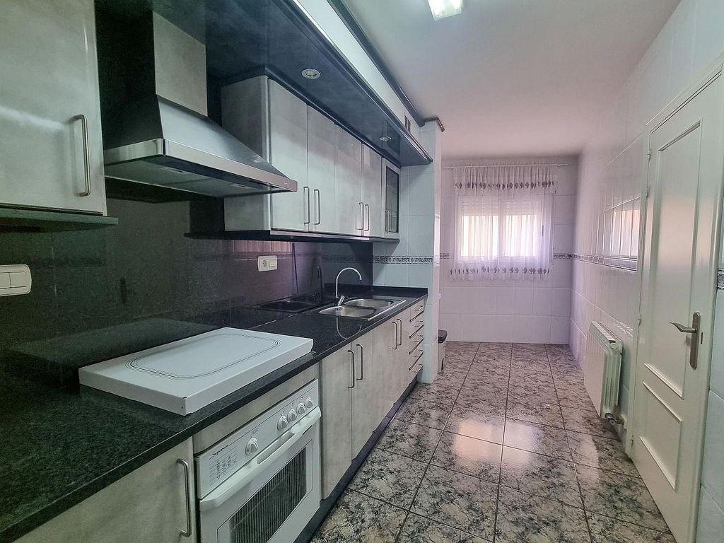 Venta de piso en Centre, Vendrell, El · 111253515 - yaencontre