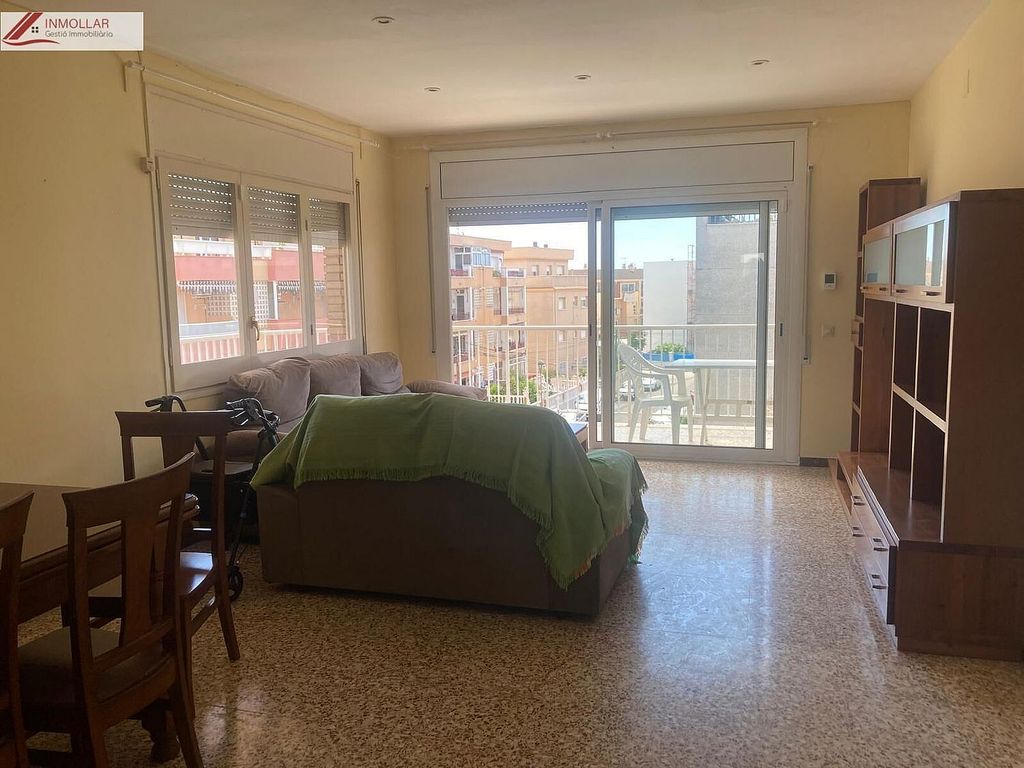 Venta de piso en Nucli Antic, Cunit · 111575762 - yaencontre