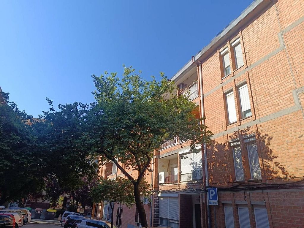 Piso en venta en Can Rull, Sabadell · 111602951 - yaencontre