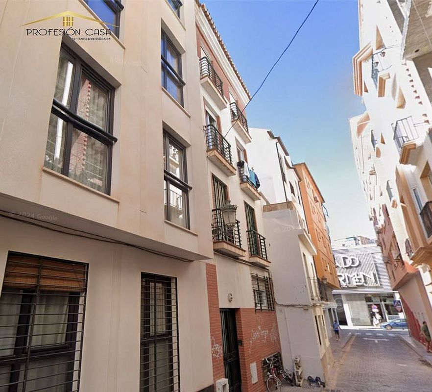 Piso en venta en Perchel Sur - Plaza de Toros Vieja, Málaga · 109909855 ...