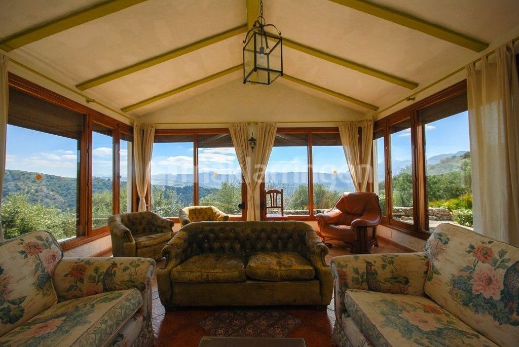 Chalet en venta en Gastor (El) · 98343741 - yaencontre