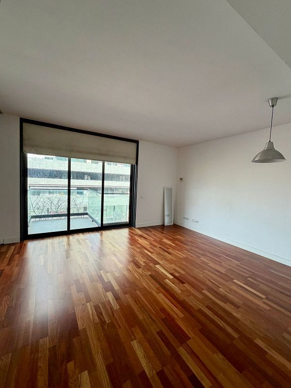 Piso de alquiler de temporada en El Poblenou, Barcelona · 111754983 ...