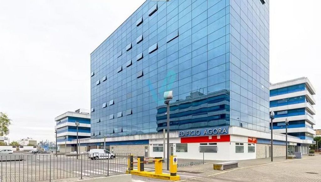 Local en Palmete, Sevilla · 110449948 - yaencontre