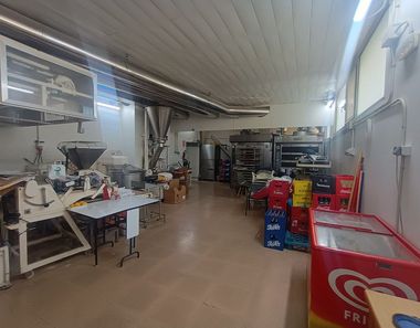 Negocios en traspaso en La Verneda, Sant Adrià de Besos - yaencontre